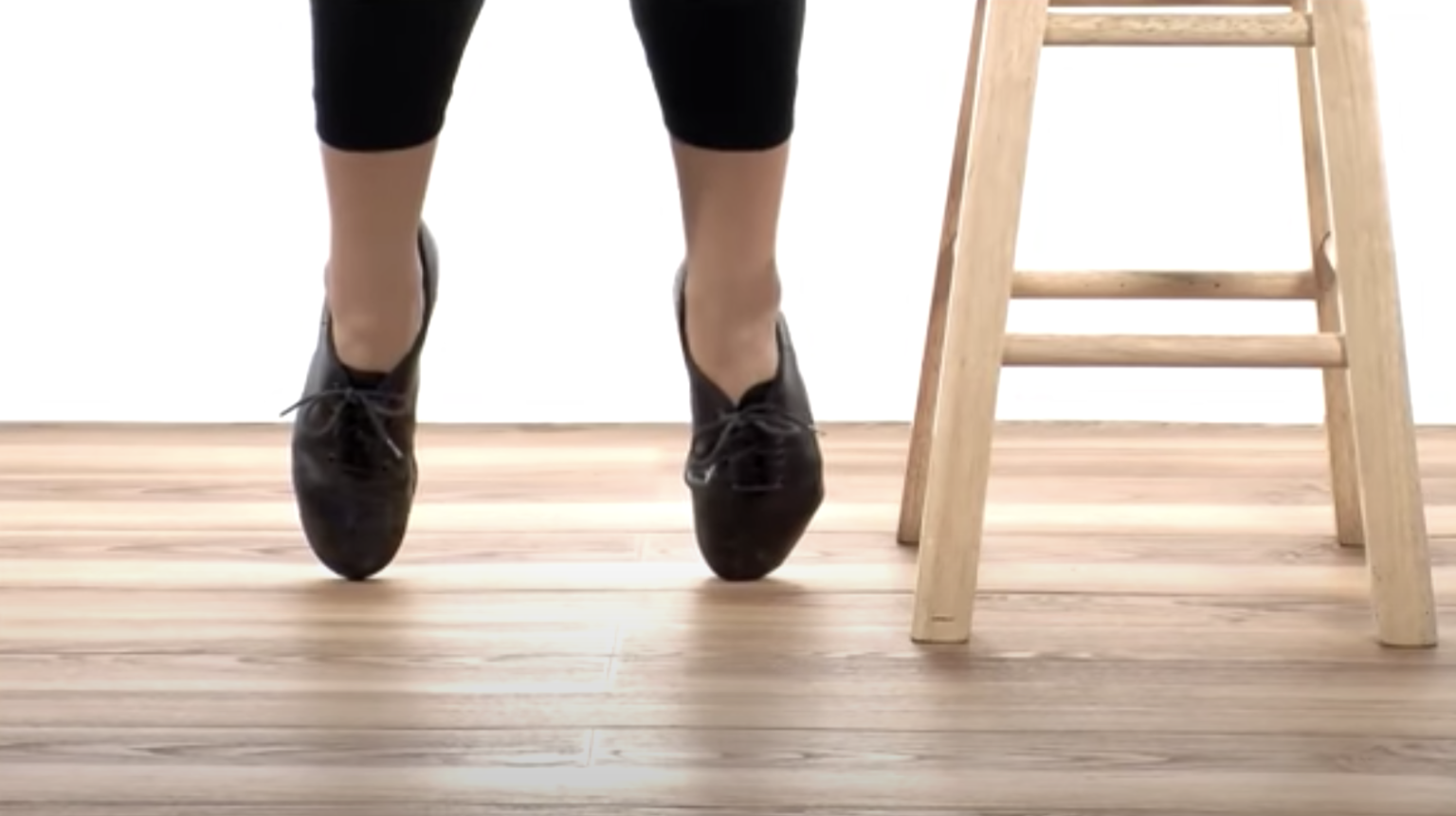 Toe Stand - Tap&Dance